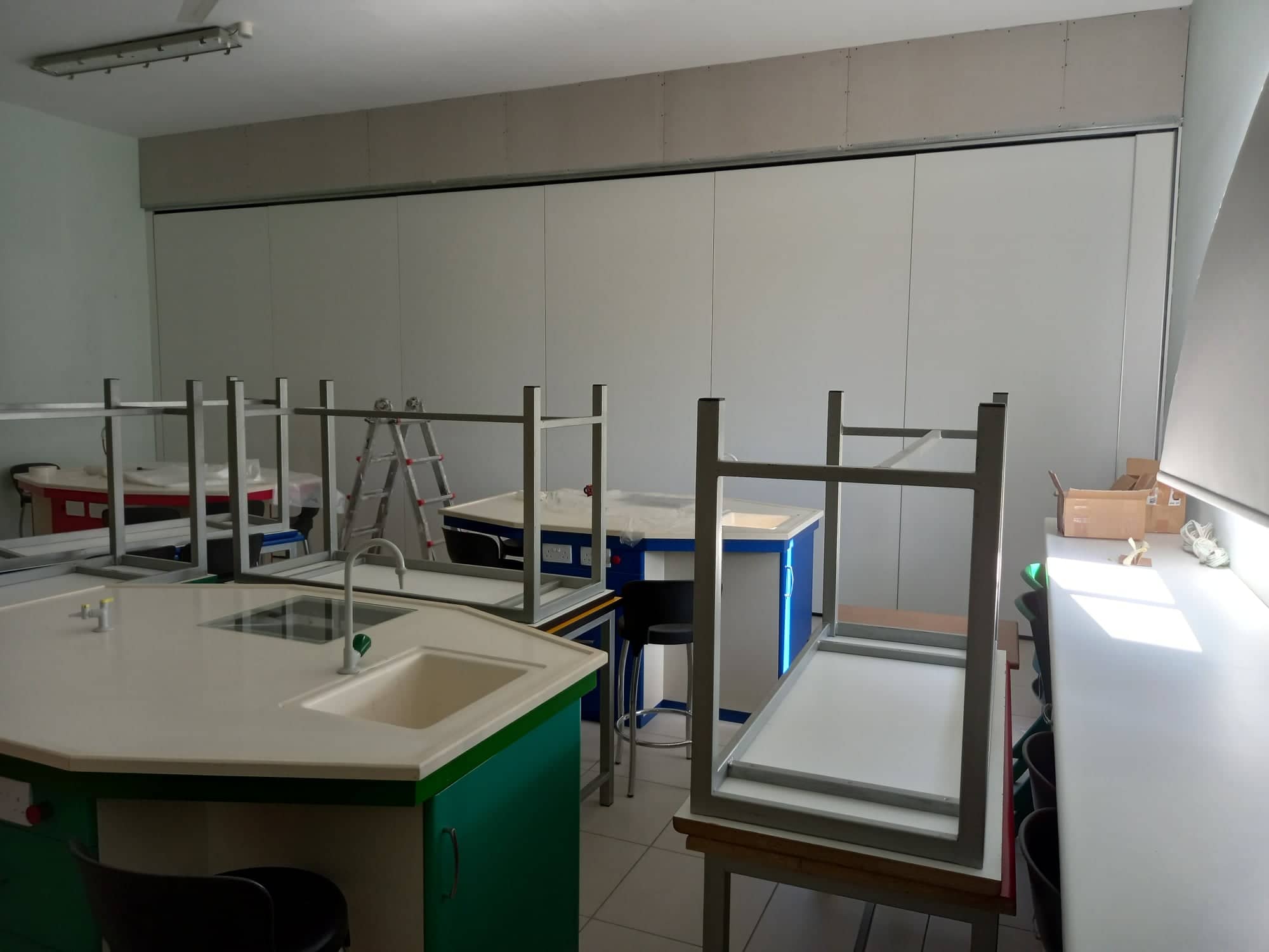 Installation of a Movable Partition in one of our Science Labs – St ...